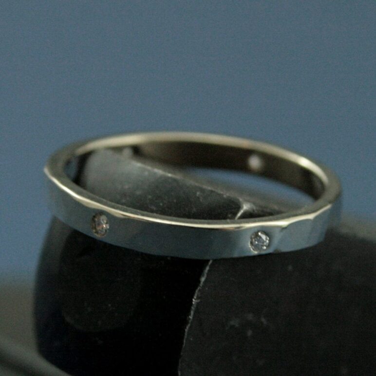 Vaping and Ethical Engagement Rings: How to Keep Your Ring Looking ...